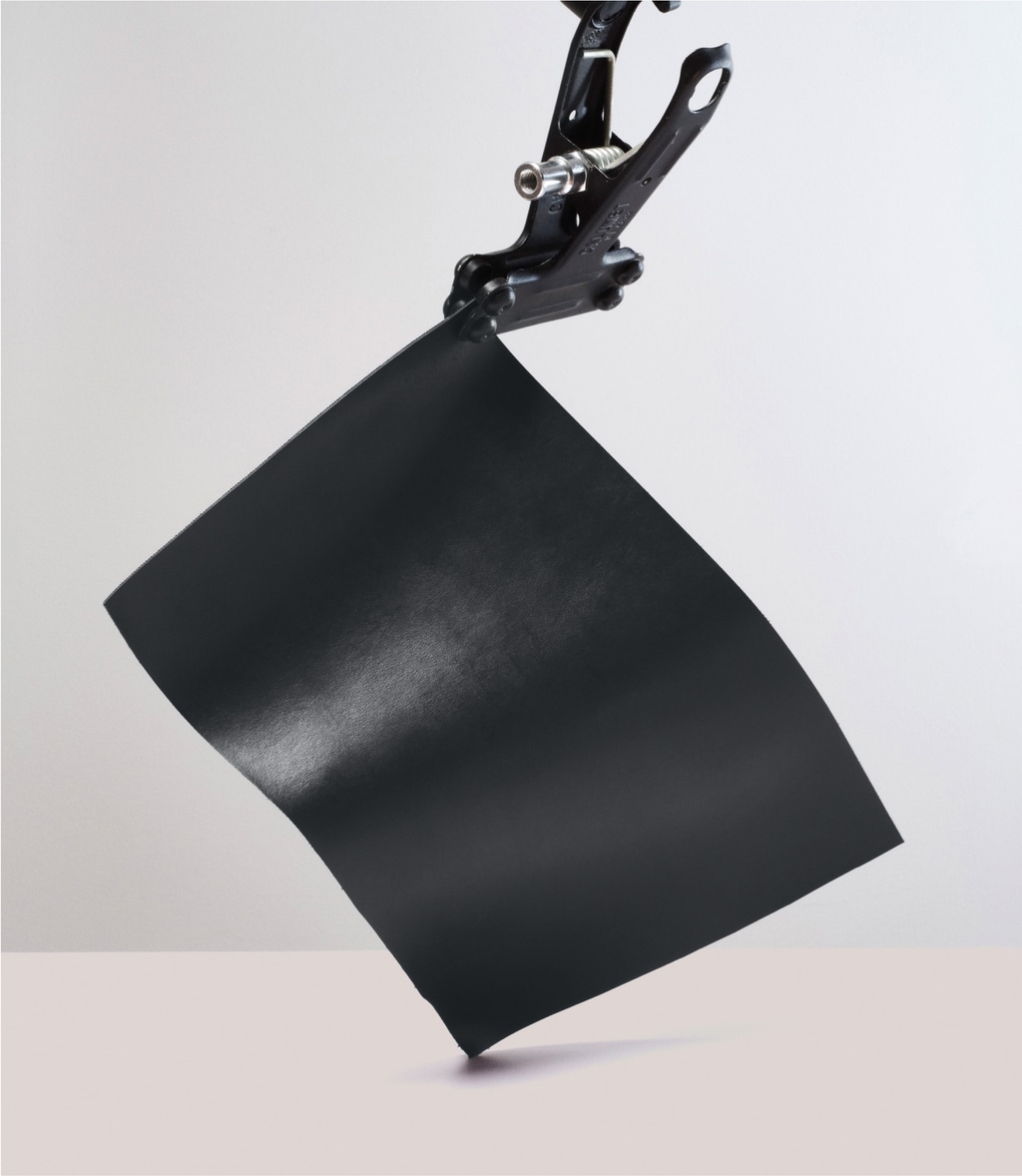 Secrid Slimwallet Mirum Black